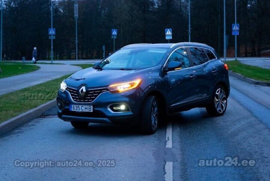 Pelēks Renault Kadjar 2022 Tallina, ar dzinēja tilpumu 1.30 L un nobraukumu 58 tūkst. km par 19000 €, foto 6 vietnē AUTOMOTO.COM.LV