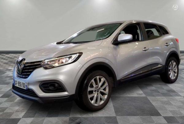 Grey Renault Kadjar 2022 in Vilnius, with an engine capacity of 1.46 L and mileage of 196 thousand km for 14519 €, photo 1 on AUTOMOTO.COM.LV