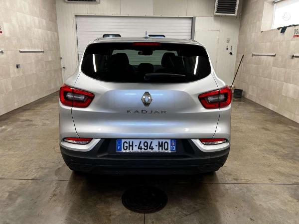 Grey Renault Kadjar 2022 in Marijampole, with an engine capacity of 1.33 L and mileage of 104 thousand km for 14762 €, photo 5 on AUTOMOTO.COM.LV