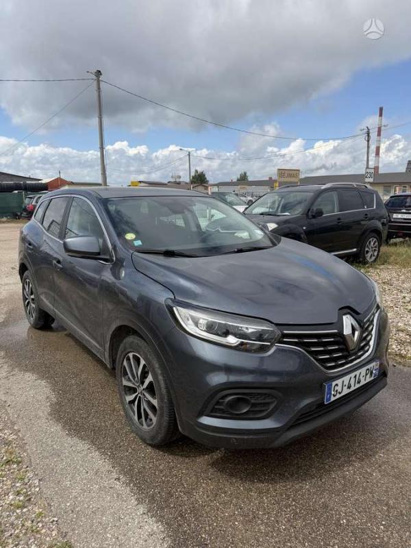 Серый Рено Kadjar 2022 в Вильнюс, объемом двигателя 1.46 л и пробегом 180 тыс. км за 11950 €, фото 3 на AUTOMOTO.COM.LV
