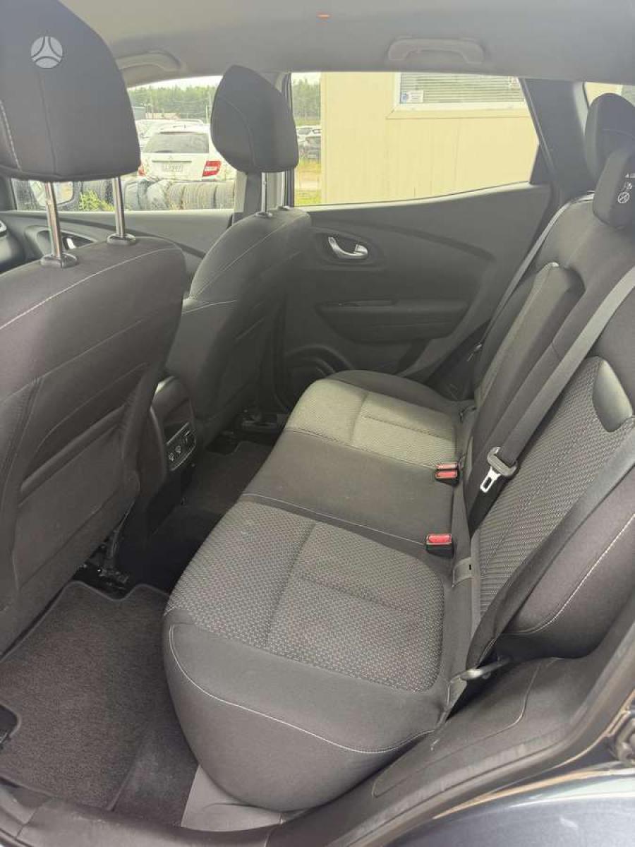 Grey Renault Kadjar 2022 in Vilnius, with an engine capacity of 1.46 L and mileage of 180 thousand km for 11950 €, photo 10 on AUTOMOTO.COM.LV