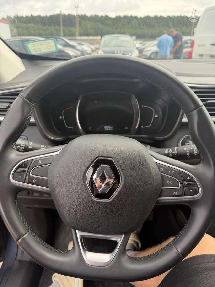 Grey Renault Kadjar 2022 in Vilnius, with an engine capacity of 1.46 L and mileage of 180 thousand km for 11950 €, photo 13 on AUTOMOTO.COM.LV
