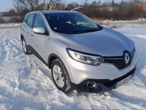 Grey Renault Kadjar 2015 in Kaunas, with an engine capacity of 1.50 L and mileage of 205 thousand km for 7700 €, photo 2 on AUTOMOTO.COM.LV