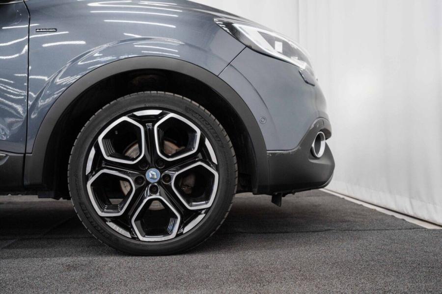Серый Рено Kadjar 2019 в Таллин, объемом двигателя 1.20 л и пробегом 95 тыс. км за 10900 €, фото 18 на AUTOMOTO.COM.LV