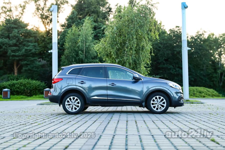 Pelēks Renault Kadjar 2016 Tartu, ar dzinēja tilpumu 1.60 L un nobraukumu 250 tūkst. km par 6999 €, foto 3 vietnē AUTOMOTO.COM.LV