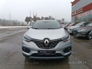 Pelēks Renault Kadjar 2019 Tallina, ar dzinēja tilpumu 1.30 L un nobraukumu 40 tūkst. km par 13890 €, foto 3 vietnē AUTOMOTO.COM.LV