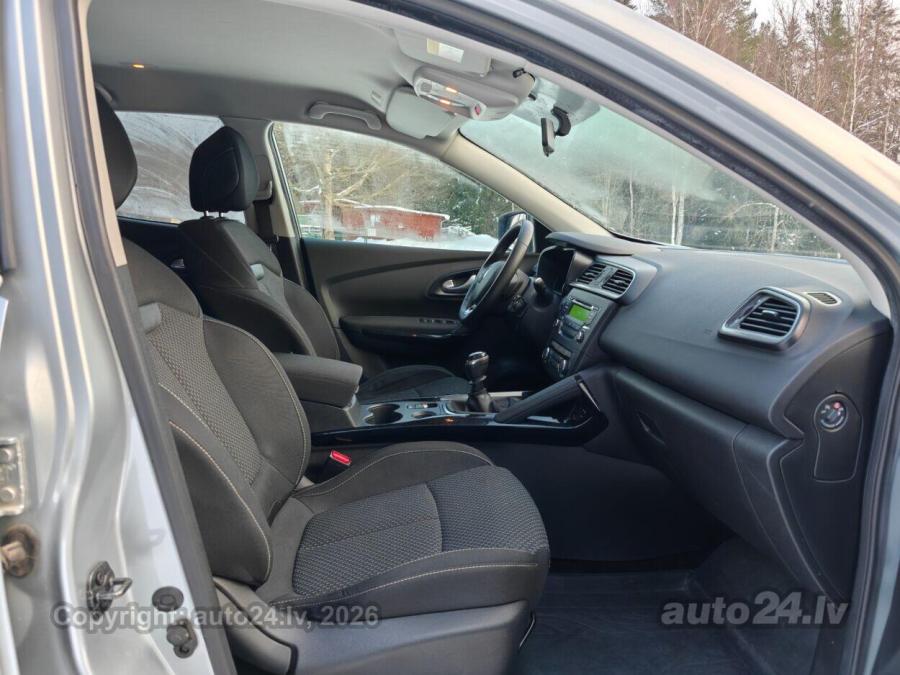 Grey Renault Kadjar 2020 in Tallinn, with an engine capacity of 1.50 L and mileage of 95 thousand km for 13890 €, photo 9 on AUTOMOTO.COM.LV