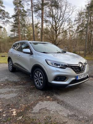 Grey Renault Kadjar 2021 in Tallinn, with an engine capacity of 1.30 L and mileage of 47 thousand km for 18500 €, photo  on AUTOMOTO.COM.LV