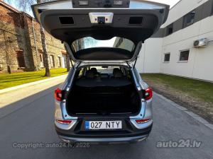 Grey Renault Kadjar 2021 in Tallinn, with an engine capacity of 1.30 L and mileage of 88 thousand km for 14999 €, photo 7 on AUTOMOTO.COM.LV