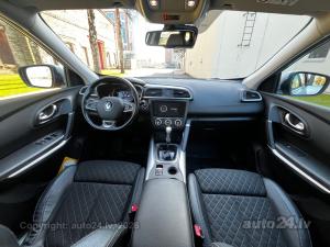 Grey Renault Kadjar 2021 in Tallinn, with an engine capacity of 1.30 L and mileage of 88 thousand km for 14999 €, photo 9 on AUTOMOTO.COM.LV