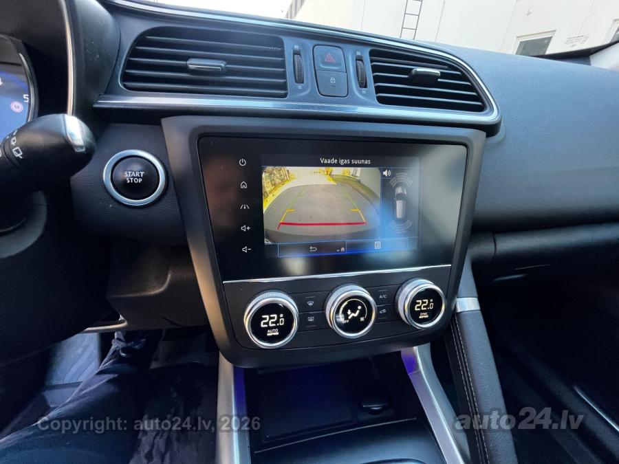 Grey Renault Kadjar 2021 in Tallinn, with an engine capacity of 1.30 L and mileage of 88 thousand km for 14999 €, photo 14 on AUTOMOTO.COM.LV