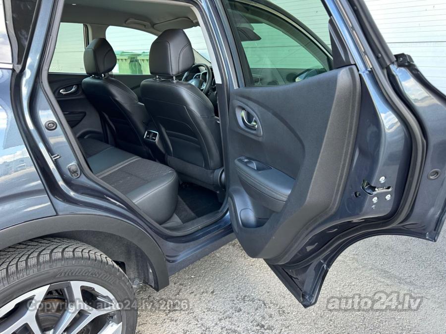 Серый Рено Kadjar 2022 в Тарту, объемом двигателя 1.30 л и пробегом 59 тыс. км за 17990 €, фото 17 на AUTOMOTO.COM.LV
