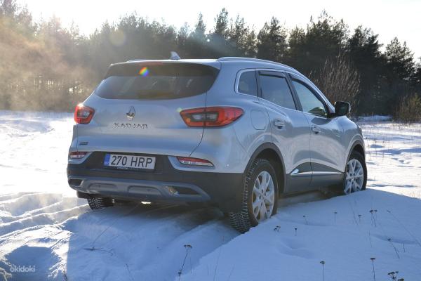 Grey Renault Kadjar 2022 in Tallinn, with an engine capacity of 1.30 L and mileage of 58 thousand km for 17900 €, photo 7 on AUTOMOTO.COM.LV