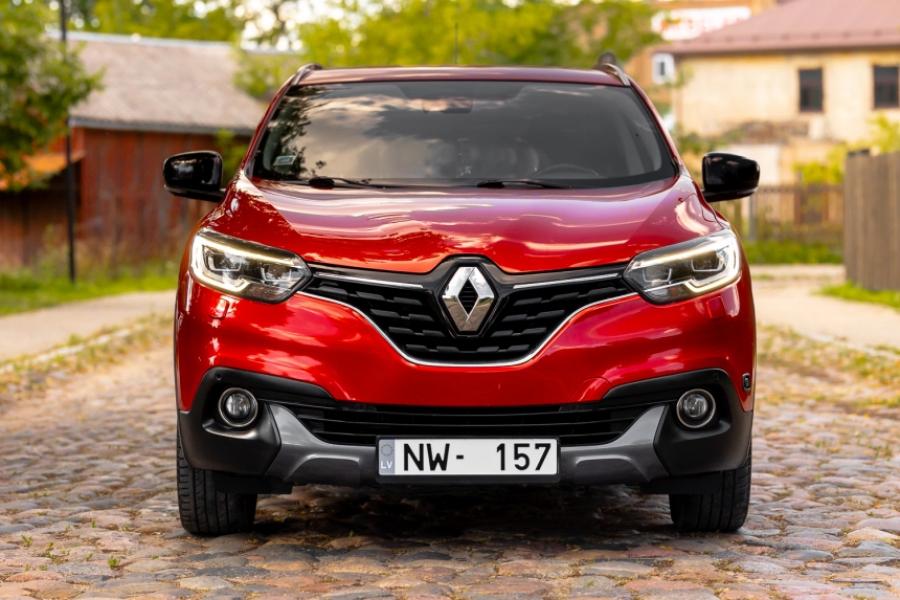 Оранжевый Рено Kadjar 2016 в Рига, объемом двигателя 1.20 л и пробегом 198 тыс. км за 11750 €, фото 1 на AUTOMOTO.COM.LV
