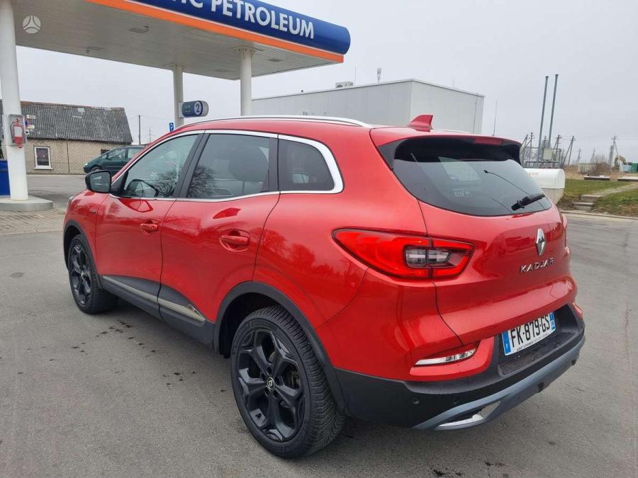 Orange Renault Kadjar 2019 in Taurage, with an engine capacity of 1.46 L and mileage of 128 thousand km for 10700 €, photo 4 on AUTOMOTO.COM.LV
