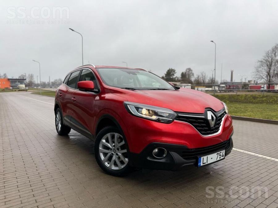 Sarkans Renault Kadjar 2015 Rēzekne, ar dzinēja tilpumu 1.50 L un nobraukumu 252 tūkst. km par 8500 €, foto 1 vietnē AUTOMOTO.COM.LV