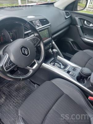 Sarkans Renault Kadjar 2015 Daugavpils, ar dzinēja tilpumu 1.50 L un nobraukumu 241 tūkst. km par 9350 €, foto 13 vietnē AUTOMOTO.COM.LV
