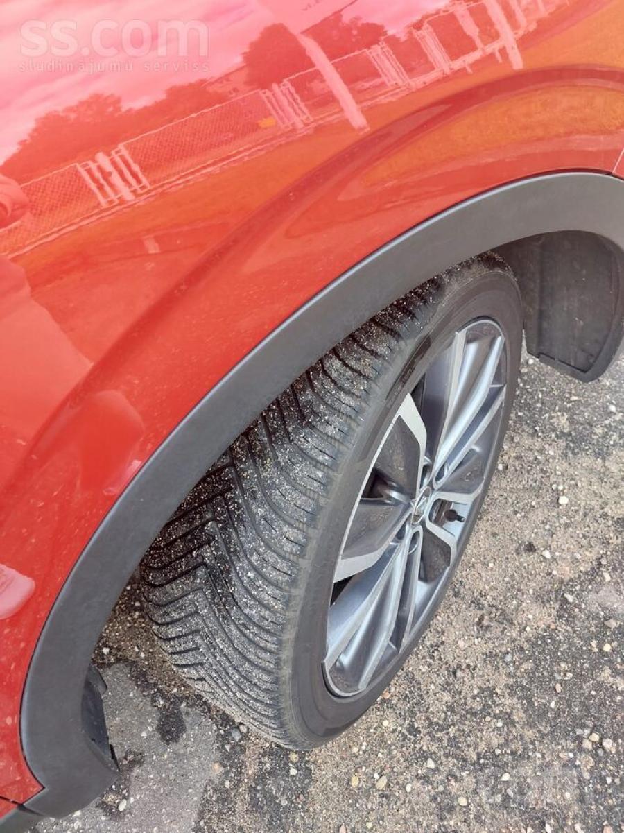 Sarkans Renault Kadjar 2015 Daugavpils, ar dzinēja tilpumu 1.50 L un nobraukumu 241 tūkst. km par 9350 €, foto 21 vietnē AUTOMOTO.COM.LV
