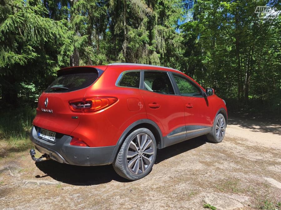 Красный Рено Kadjar 2015 в Мажейкяй, объемом двигателя 1.50 л и пробегом 247 тыс. км за 7700 €, фото 5 на AUTOMOTO.COM.LV