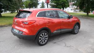 Red Renault Kadjar 2015 in Taurage, with an engine capacity of 1.50 L and mileage of 215 thousand km for 6950 €, photo 7 on AUTOMOTO.COM.LV
