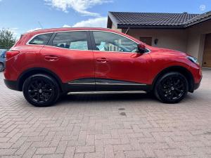 Sarkans Renault Kadjar 2015 Utena, ar dzinēja tilpumu 1.20 L un nobraukumu 134 tūkst. km par 7250 €, foto 5 vietnē AUTOMOTO.COM.LV