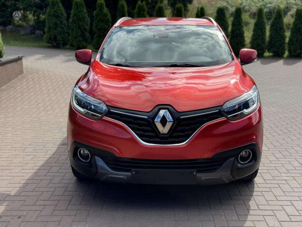 Red Renault Kadjar 2015 in Utena, with an engine capacity of 1.20 L and mileage of 134 thousand km for 7250 €, photo 7 on AUTOMOTO.COM.LV