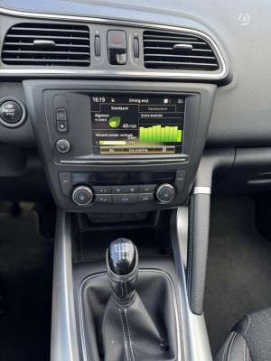 Sarkans Renault Kadjar 2015 Utena, ar dzinēja tilpumu 1.20 L un nobraukumu 134 tūkst. km par 7250 €, foto 14 vietnē AUTOMOTO.COM.LV