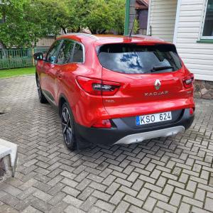 Red Renault Kadjar 2015 in Ukmerge, with an engine capacity of 1.50 L and mileage of 114 thousand km for 8000 €, photo 11 on AUTOMOTO.COM.LV