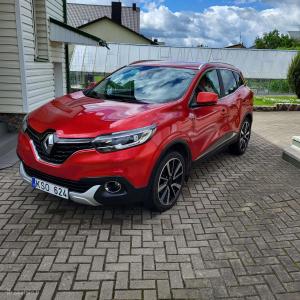 Red Renault Kadjar 2015 in Ukmerge, with an engine capacity of 1.50 L and mileage of 114 thousand km for 8000 €, photo 14 on AUTOMOTO.COM.LV