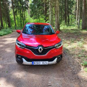 Red Renault Kadjar 2015 in Ukmerge, with an engine capacity of 1.50 L and mileage of 114 thousand km for 8000 €, photo 29 on AUTOMOTO.COM.LV
