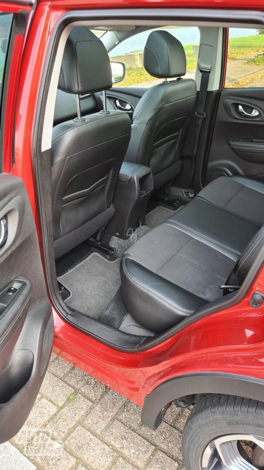 Sarkans Renault Kadjar 2016 Šauļi, ar dzinēja tilpumu 1.60 L un nobraukumu 301 tūkst. km par 6190 €, foto 11 vietnē AUTOMOTO.COM.LV