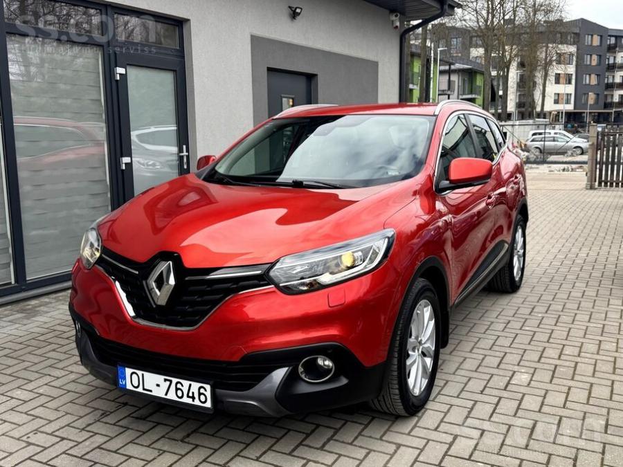 Red Renault Kadjar 2016 in Riga, with an engine capacity of 1.20 L and mileage of 157 thousand km for 9800 €, photo 1 on AUTOMOTO.COM.LV