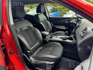 Red Renault Kadjar 2016 in Riga, with an engine capacity of 1.20 L and mileage of 157 thousand km for 9800 €, photo 9 on AUTOMOTO.COM.LV