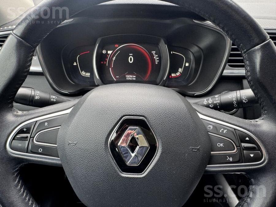 Red Renault Kadjar 2016 in Riga, with an engine capacity of 1.20 L and mileage of 157 thousand km for 9800 €, photo 22 on AUTOMOTO.COM.LV
