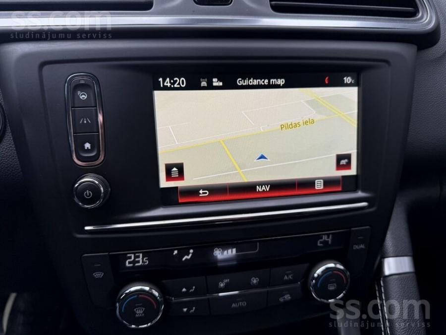 Red Renault Kadjar 2016 in Riga, with an engine capacity of 1.20 L and mileage of 157 thousand km for 9800 €, photo 23 on AUTOMOTO.COM.LV