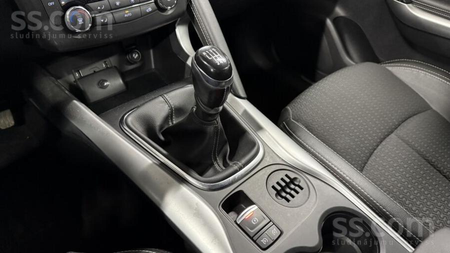 Красный Рено Kadjar 2016 в Рига, объемом двигателя 1.20 л и пробегом 187 тыс. км за 7500 €, фото 23 на AUTOMOTO.COM.LV