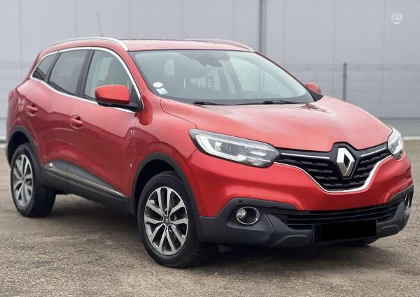 Sarkans Renault Kadjar 2016 Panevēža, ar dzinēja tilpumu 1.60 L un nobraukumu 190 tūkst. km par 6999 €, foto 2 vietnē AUTOMOTO.COM.LV