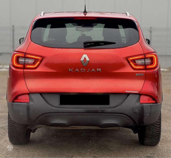 Sarkans Renault Kadjar 2016 Panevēža, ar dzinēja tilpumu 1.60 L un nobraukumu 190 tūkst. km par 6999 €, foto 5 vietnē AUTOMOTO.COM.LV