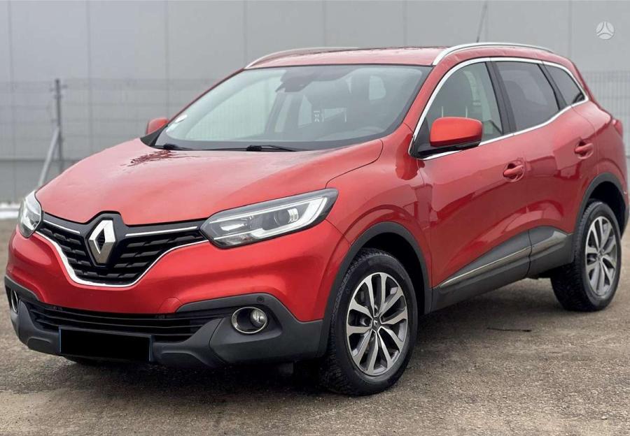 Red Renault Kadjar 2016 in Panevezys, with an engine capacity of 1.60 L and mileage of 190 thousand km for 6999 €, photo 1 on AUTOMOTO.COM.LV