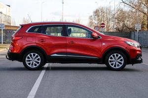 Red Renault Kadjar 2016 in Riga, with an engine capacity of 1.20 L and mileage of 168 thousand km for 9990 €, photo 27 on AUTOMOTO.COM.LV
