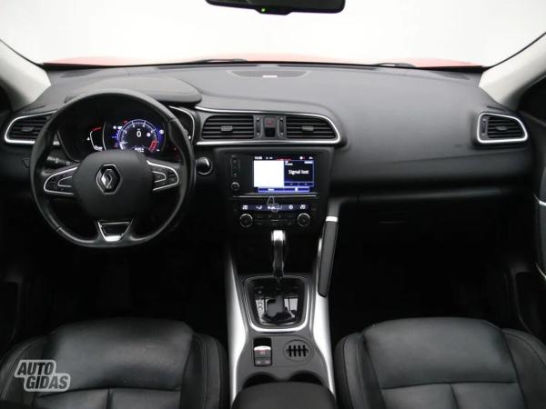 Red Renault Kadjar 2016 in Vilnius, with an engine capacity of 1.20 L and mileage of 201 thousand km for 9999 €, photo 2 on AUTOMOTO.COM.LV