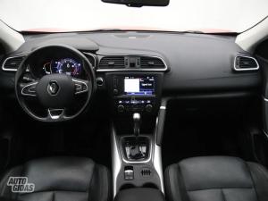 Red Renault Kadjar 2016 in Vilnius, with an engine capacity of 1.20 L and mileage of 201 thousand km for 9999 €, photo 3 on AUTOMOTO.COM.LV
