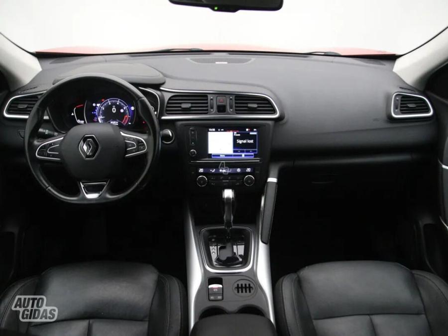 Red Renault Kadjar 2016 in Vilnius, with an engine capacity of 1.20 L and mileage of 201 thousand km for 9999 €, photo 3 on AUTOMOTO.COM.LV