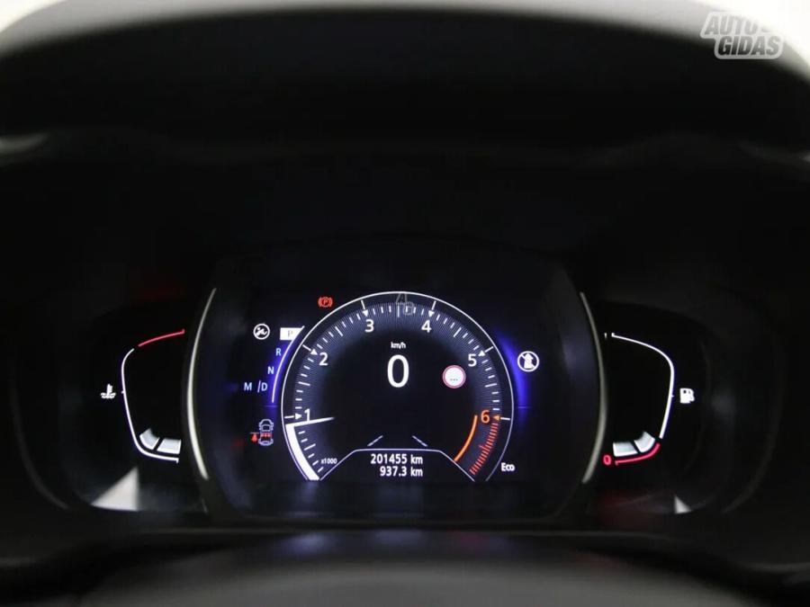 Red Renault Kadjar 2016 in Vilnius, with an engine capacity of 1.20 L and mileage of 201 thousand km for 9999 €, photo 20 on AUTOMOTO.COM.LV