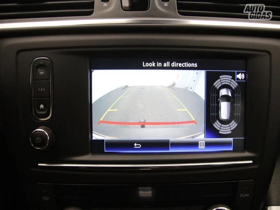 Red Renault Kadjar 2016 in Vilnius, with an engine capacity of 1.20 L and mileage of 201 thousand km for 9999 €, photo 26 on AUTOMOTO.COM.LV