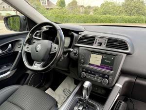 Red Renault Kadjar 2016 in Taurage, with an engine capacity of 1.46 L and mileage of 238 thousand km for 8700 €, photo 19 on AUTOMOTO.COM.LV