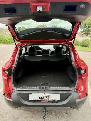 Red Renault Kadjar 2016 in Taurage, with an engine capacity of 1.46 L and mileage of 238 thousand km for 8700 €, photo 26 on AUTOMOTO.COM.LV