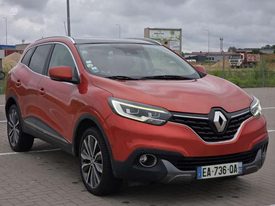 Красный Рено Kadjar 2016 в Таураге, объемом двигателя 1.60 л и пробегом 242 тыс. км за 6950 €, фото 4 на AUTOMOTO.COM.LV