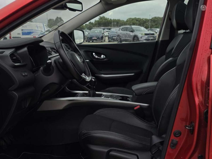 Красный Рено Kadjar 2016 в Таураге, объемом двигателя 1.60 л и пробегом 242 тыс. км за 6950 €, фото 12 на AUTOMOTO.COM.LV