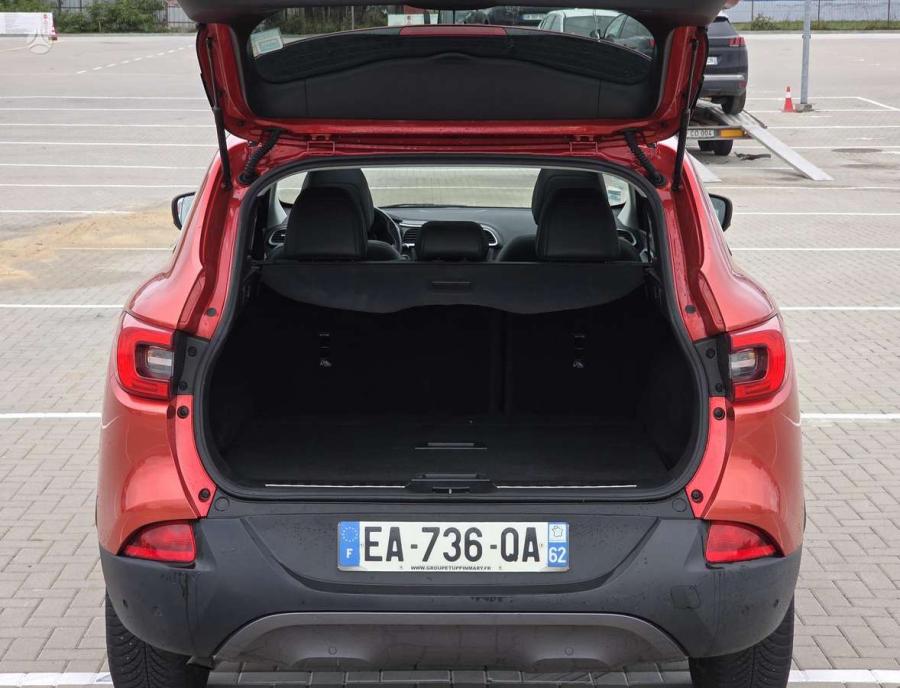 Красный Рено Kadjar 2016 в Таураге, объемом двигателя 1.60 л и пробегом 242 тыс. км за 6950 €, фото 22 на AUTOMOTO.COM.LV